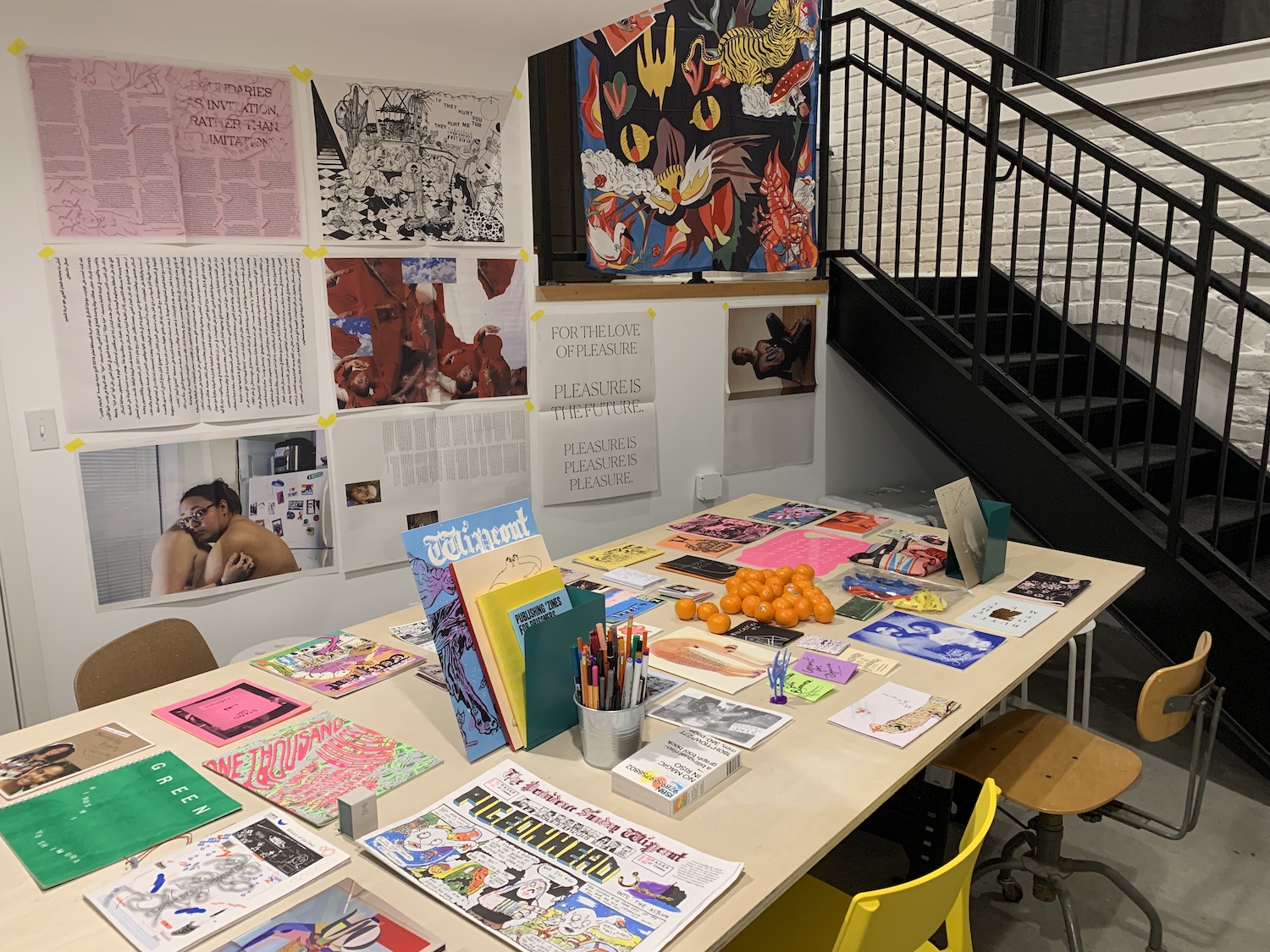 queer.archive.work/library